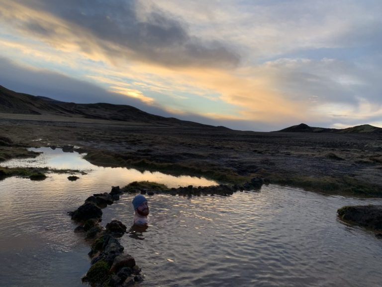 Skátalaug Hotpot in Reykjanes | hometravelz - Der persönliche Reiseblog ...